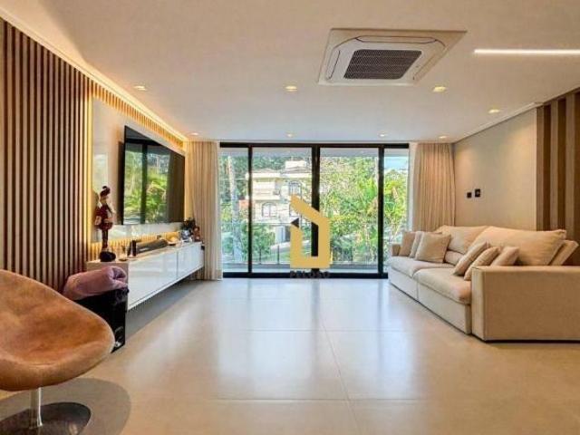 Sobrado à venda | 520m² | 5 suítes | piscina | 4 vagas | Tucuruvi São Paulo/SP