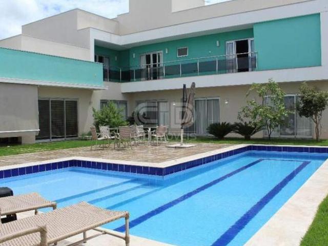 Sobrado à venda, 533 m² no Florais dos Lagos