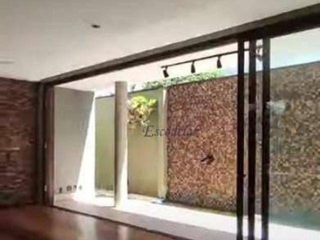 Sobrado à venda, 564 m² por R$ 12.000.000,00 Vila Nova Conceição São Paulo/SP