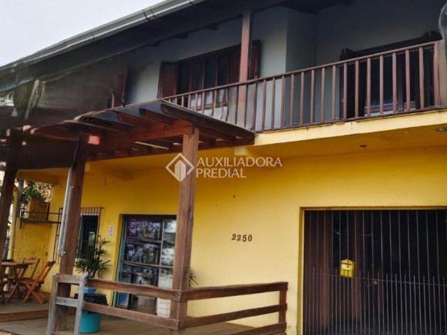 Sobrado a venda 5 quartos com ponto comercial e residencial 250m² privativos