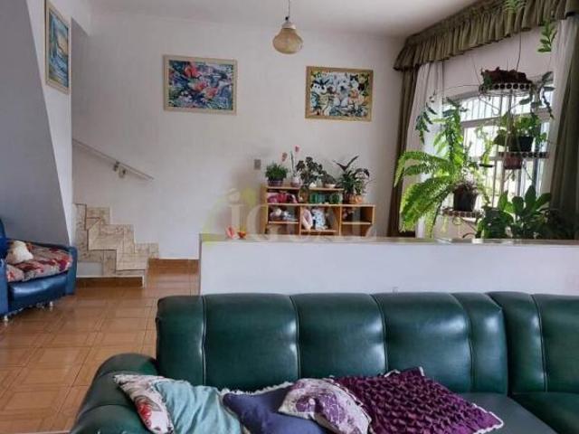 Sobrado à venda, 5 quartos, 1 suíte, 3 vagas, Parque Erasmo Assunção Santo André/SP