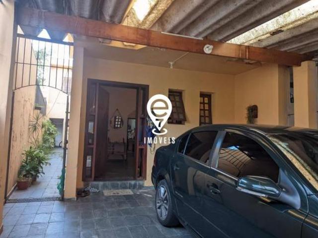 Sobrado à venda, 5 quartos, 1 suíte, 2 vagas, Parque Colonial São Paulo/SP