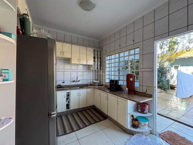 Sobrado à venda, 5 quartos, 1 suíte, Lancaster Foz do Iguaçu/PR