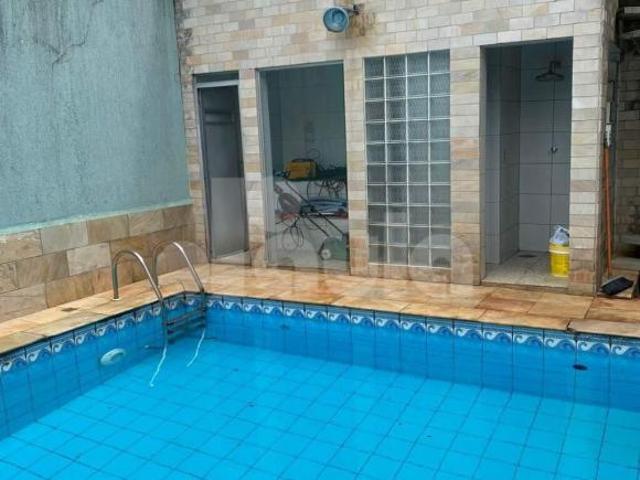 Sobrado à venda, 5 quartos 3 suítes Vila Curuçá em Santo André/SP