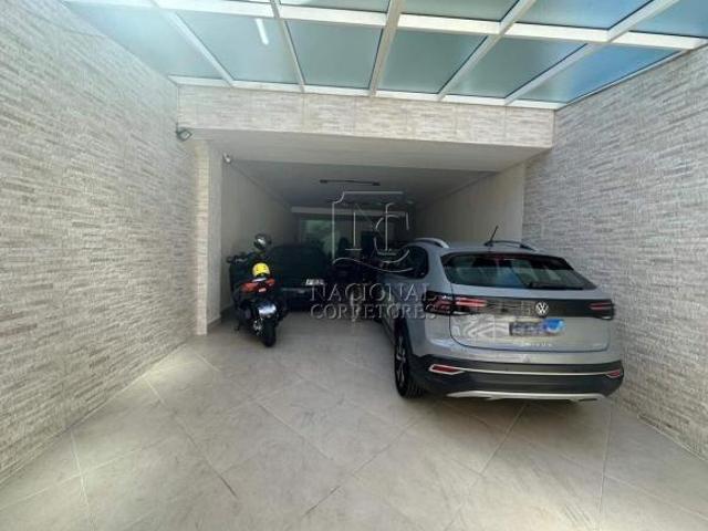 Sobrado à venda, 5 quartos, 5 suítes, 6 vagas, Jardim Santo André/SP