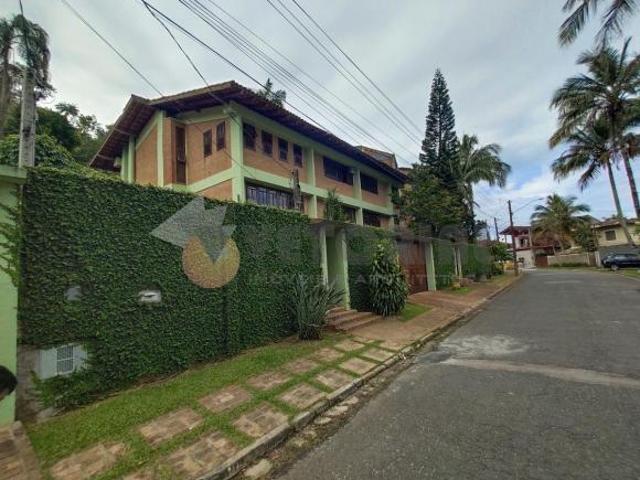 Sobrado à venda, 600 m² por R$ 3.800.000,00 R D Moullin São Sebastião/SP