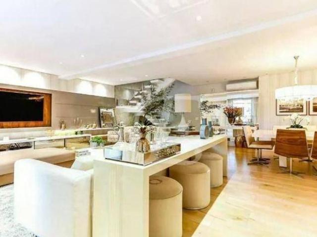 Sobrado à venda, 600 m² por R$ 3.800.000,05 Tremembé São Paulo/SP