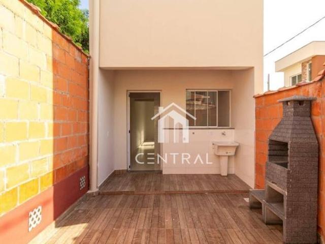 Sobrado à venda, 63 m² por R$ 308.000,00 Brigadeiro Tobias Sorocaba/SP