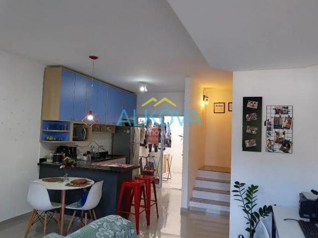 Sobrado à venda, 72 m² por R$ 406.000,00 Chácaras Pousada do Vale São José dos Campos/SP