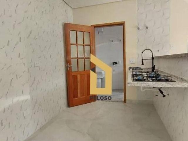 Sobrado à venda | 86m² a.c | 3 dormitórios | 1 suíte | terraço | churrasqueira | 3 vagas | Parque Vi