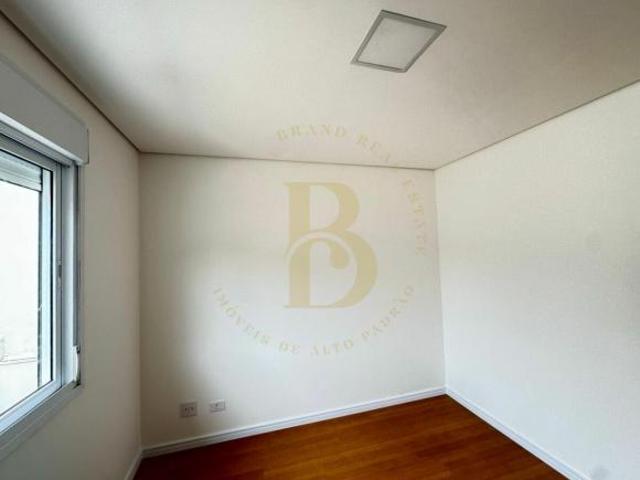 Sobrado à venda com110m², de 03 dormitórios e 2 vagas no Jardim Santa Cruz