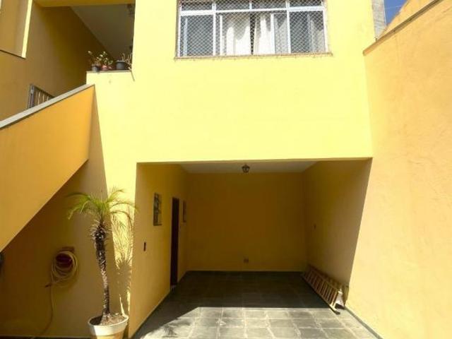 Sobrado á venda com Àrea Goumert, 182 metros, 3 dormitórios FL34