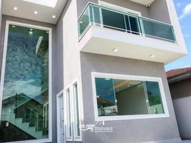 Sobrado à venda com piscina Canoas PR
