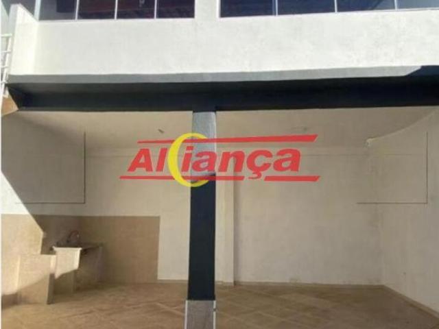 Sobrado a venda com possibilidade de renda no Parque Santo Antônio Guarulhos