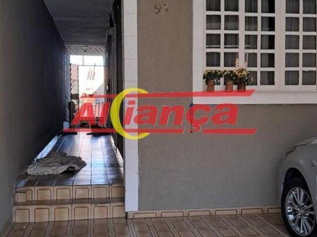 Sobrado à venda com suíte Cidade Jardim Cumbica | Guarulhos