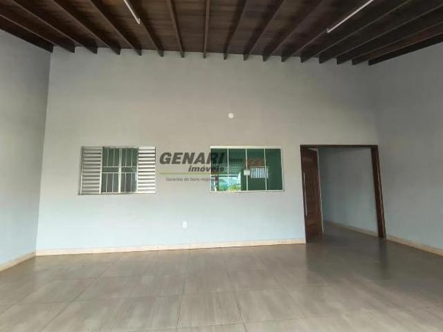 Sobrado à venda com suíte em Indaiatuba, SP