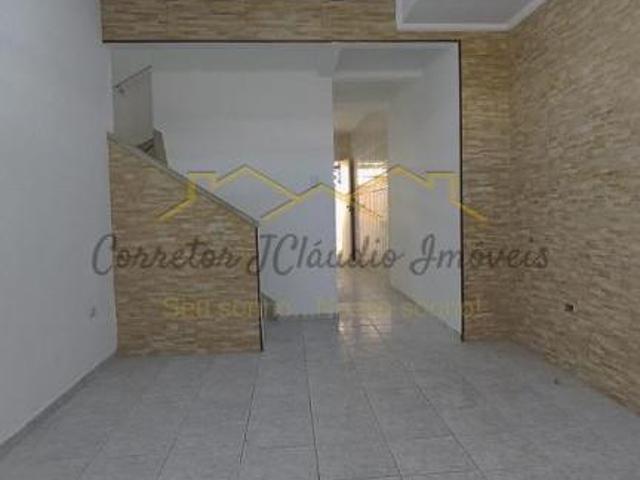 SOBRADO À VENDA COM SUÍTE VR. 275MIL. AC. FINANCIAMENTO
