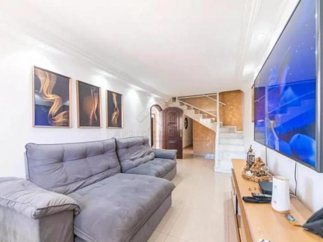 Sobrado à venda com 05 Quartos, 328m² por R$ 900.000 Jardim Stella Santo André/SP