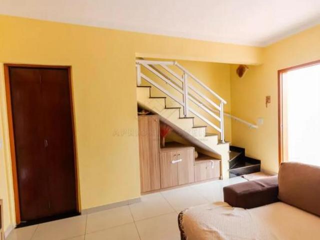 Sobrado à venda com 02 Quartos 79m² por R$ 550.000 Parque Erasmo Assunção Santo André/SP