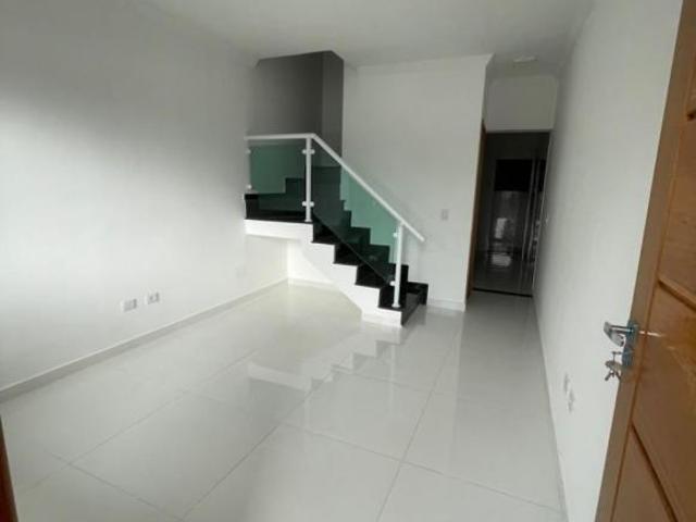 Sobrado a venda com 02 suites Vila Nhocune!