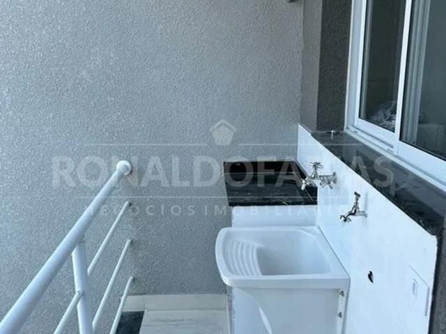 Sobrado a venda com 03 dormitórios sendo 01 suíte no Jardim Consorcio