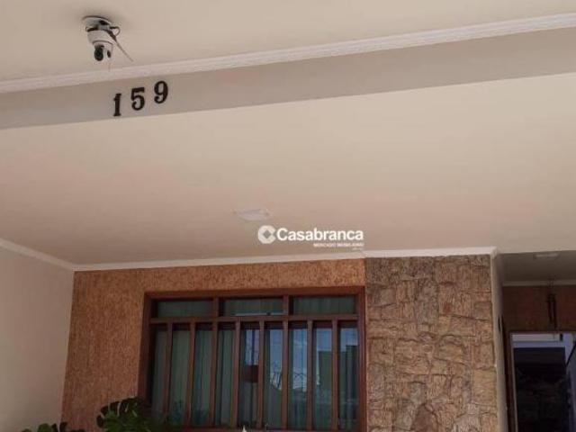 Sobrado à venda com 03 quartos no Jardim Siriema em Sorocaba/SP