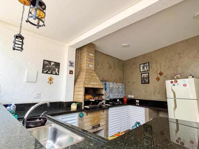 Sobrado à venda com 03 Suítes, 220m² por R$ 1.385.000 Campestre Santo André/SP