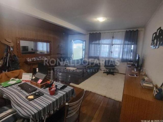 Sobrado a venda com 03 suites na regiao de Interlagos