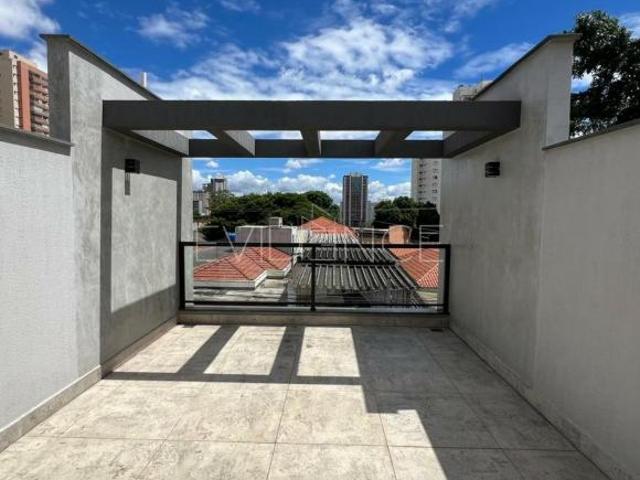 Sobrado a venda com 140 m² com 4 Quartos e 3 banheiros e 2 vagas
