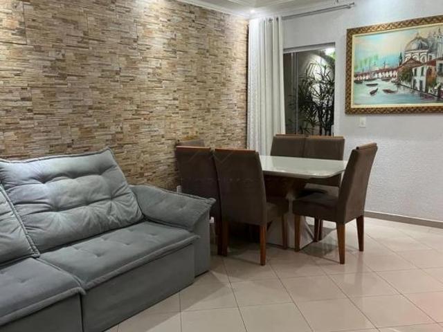 Sobrado à venda com 146m², 3 quartos e 1 suítes com 2 vagas Vila Scarpelli, Santo André
