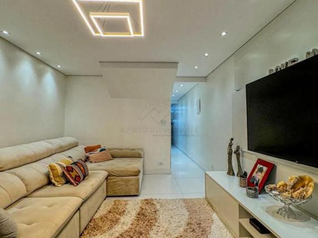 Sobrado à venda com 158m², 4 quartos e 2 vagas Campestre, Santo André
