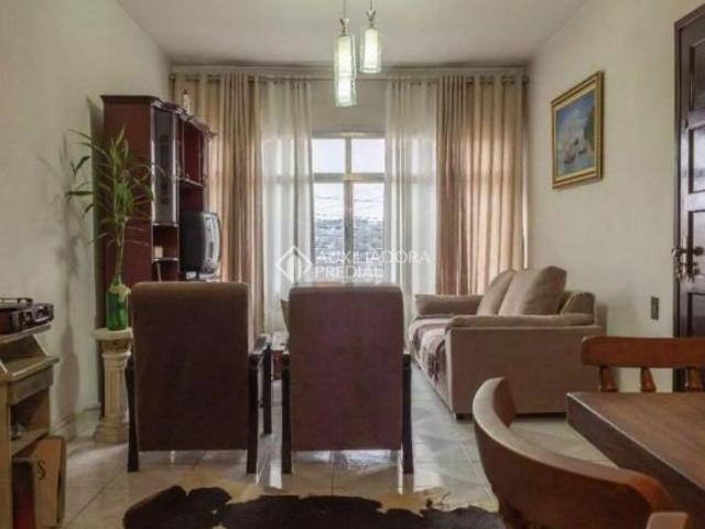 SOBRADO Á VENDA COM 162M², 3 DORMITÓRIOS, 2 VAGAS BAIRRO PLANALTO SÃO BERNARDO DO CAMPO