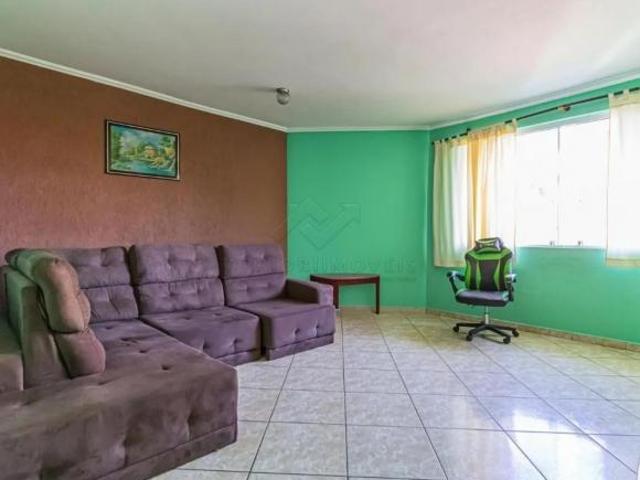 Sobrado à venda com 180m² com 03 quartos e 04 vagas Vila Camilopolis/ Santo André