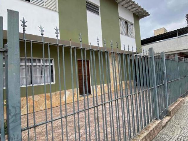 Sobrado à venda com 125m², 3 quartos, quintal e 3 vagas de garagem Vila Zanardi, Guarulhos, SP
