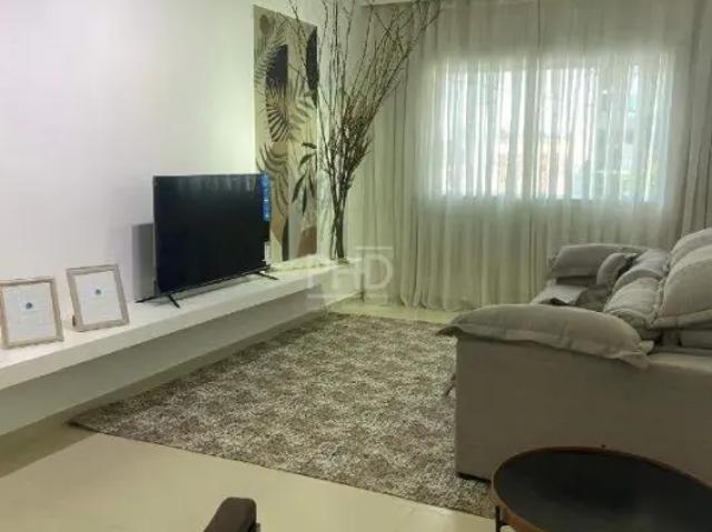 Sobrado à Venda, com 138m², 3 Quartos, 1 Suíte, 1 Lavabo, Churrasqueira, 2 Vagas, Vila Pires, Santo