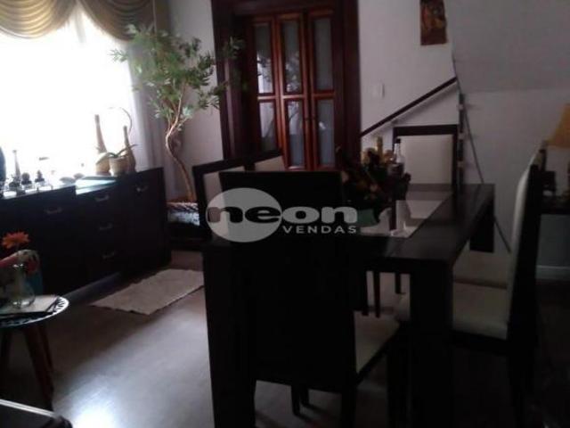 Sobrado à venda com 204m², 3 dormts, 2 suítes, 2 vagas Hollywood São Bernardo do Campo