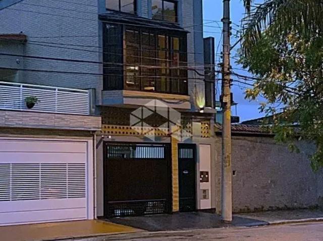 Sobrado à venda com 230m², 3 quartos e 2 vagas Projeto Assinado | Porteira Fechada