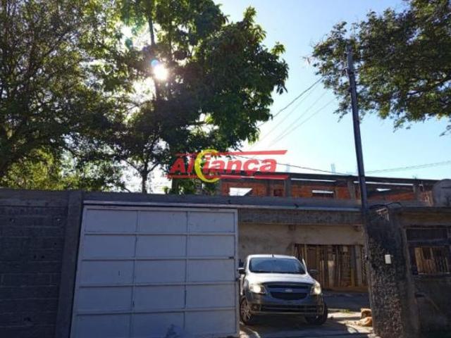 Sobrado a venda com 2 casas no Jardim Arujá Guarulhos
