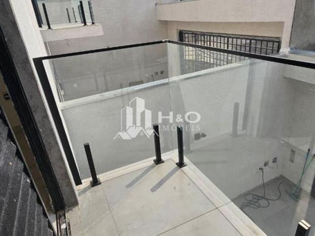Sobrado à Venda com 2 Dormitórios, 2 Vagas e Quintal – 90m² – R$ 479.000 Vila Campanela