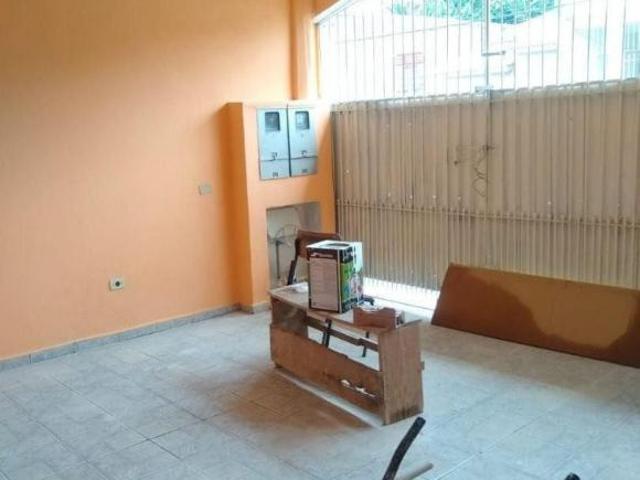 Sobrado á venda com 2 Dormitórios, 2 Vagas, em Jardim Paineira por R$ 300.0.
