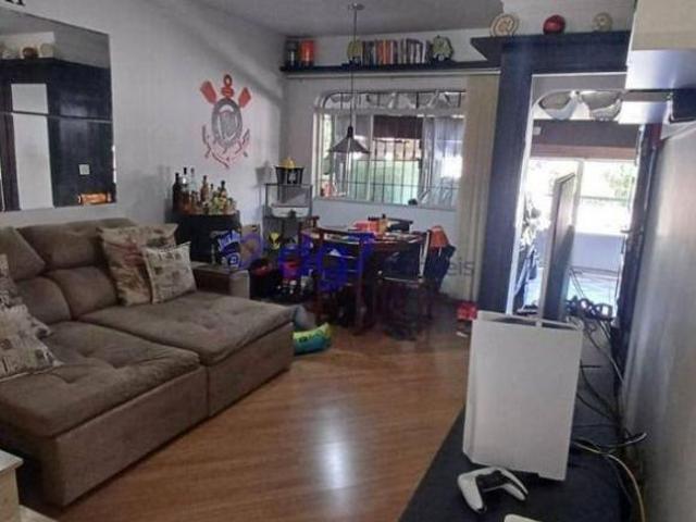 Sobrado à Venda com 2 Dormitórios e 2 Vagas no Jardim Ester