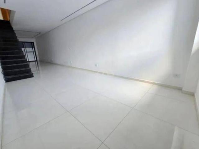 Sobrado a venda com 2 suítes e 1 vaga de garagem na Vila Matilde
