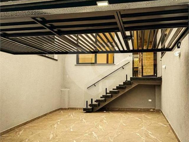Sobrado à venda com 2 suítes em Vila São Paulo, Mogi das Cruzes