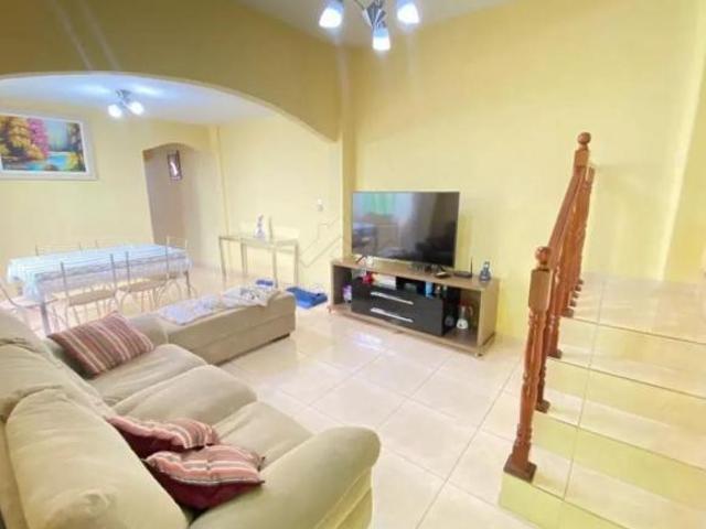 Sobrado à venda com 2 Quartos, 162m² por R$ 490.000 Vila Linda Santo André/SP