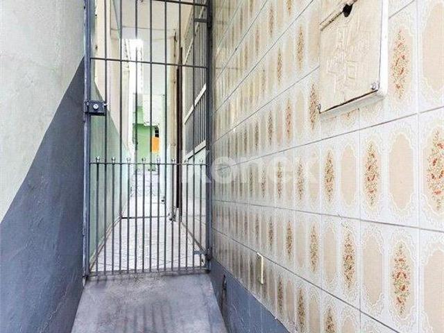 Sobrado à venda com 2 quartos em Vila Paulo Silas, São Paulo