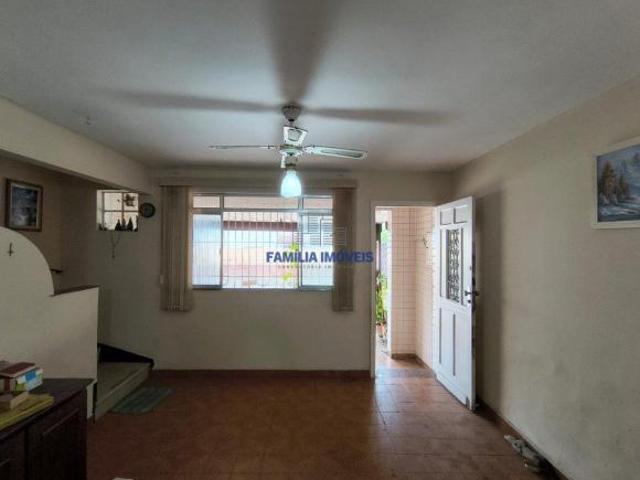 Sobrado à venda com 2 quartos garagem Vila Valença São Vicente/SP