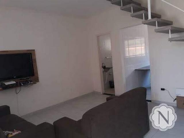 Sobrado à venda com 2 quartos no bairro Cibratel II