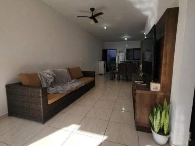 Sobrado à venda com 2 quartos no bairro Praia dos Sonhos