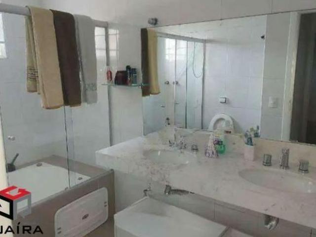 Sobrado á venda com 350m² no Sacomã