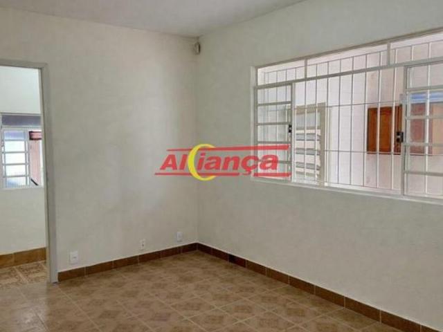 Sobrado a venda com 3 casas para renda 250m² | Jardim Presidente Dutra Guarulhos